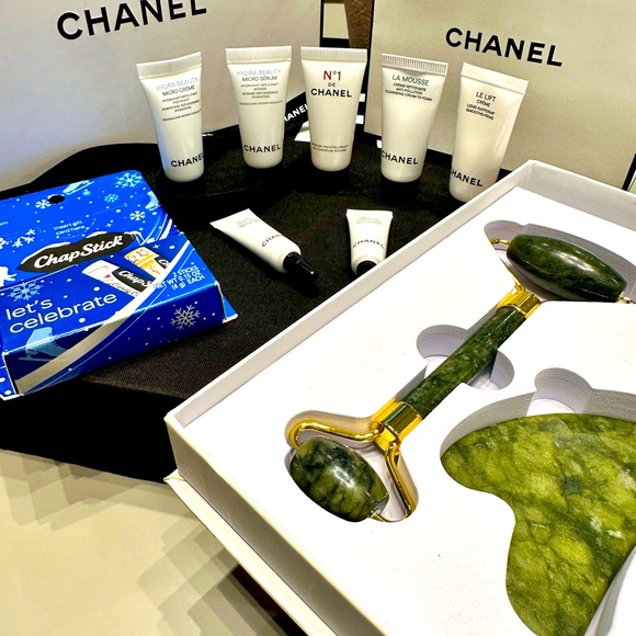 CHANEL | Other | Chanel Discovery Set Chanel No Hydra Beauty Mousse Le ...